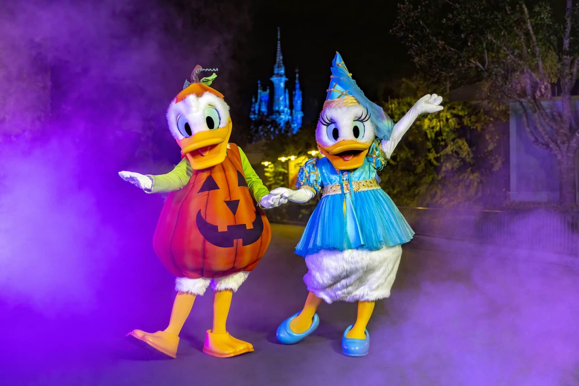 Find Your Spooktacular Disney Character Encounter!