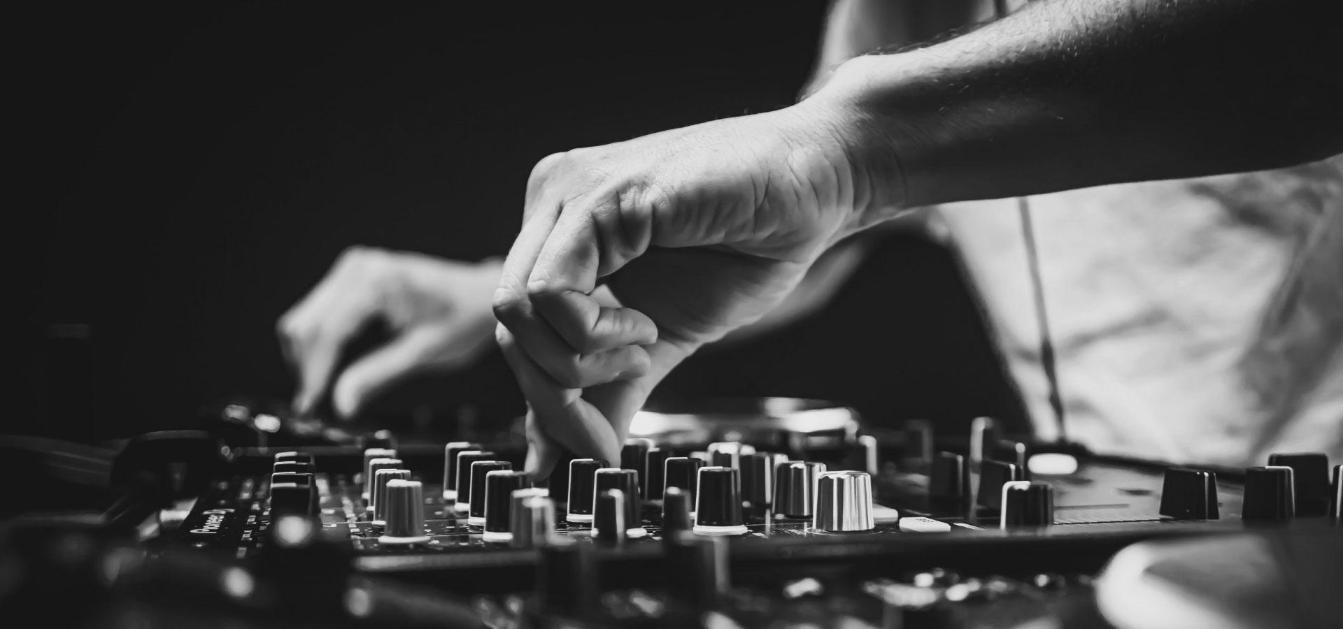 Find Your Essential DJ Tools!