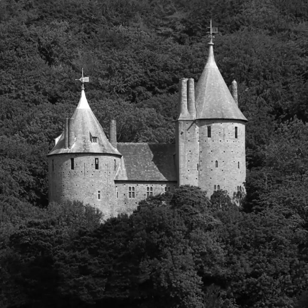 Unlock the Secrets of Ghost Hunting Gear