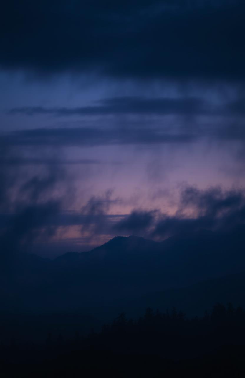 Dramatic Moody Landscape: Embrace the Atmosphere