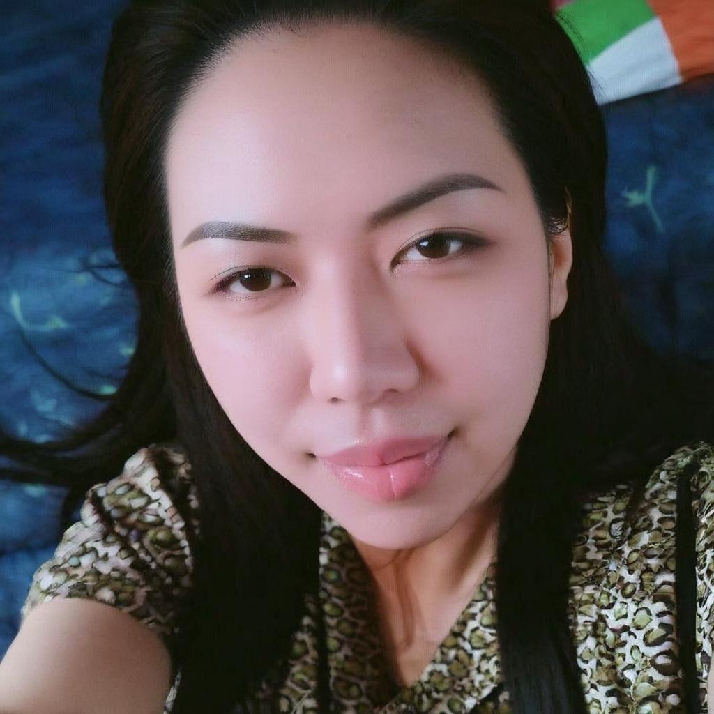 Serene Portrait of a Woman - Digital Art | Idyllic Ideas